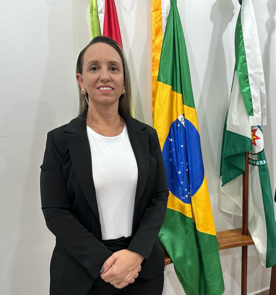 Desafios da nova Secretária da Sejuri, Crescimento da População em ...